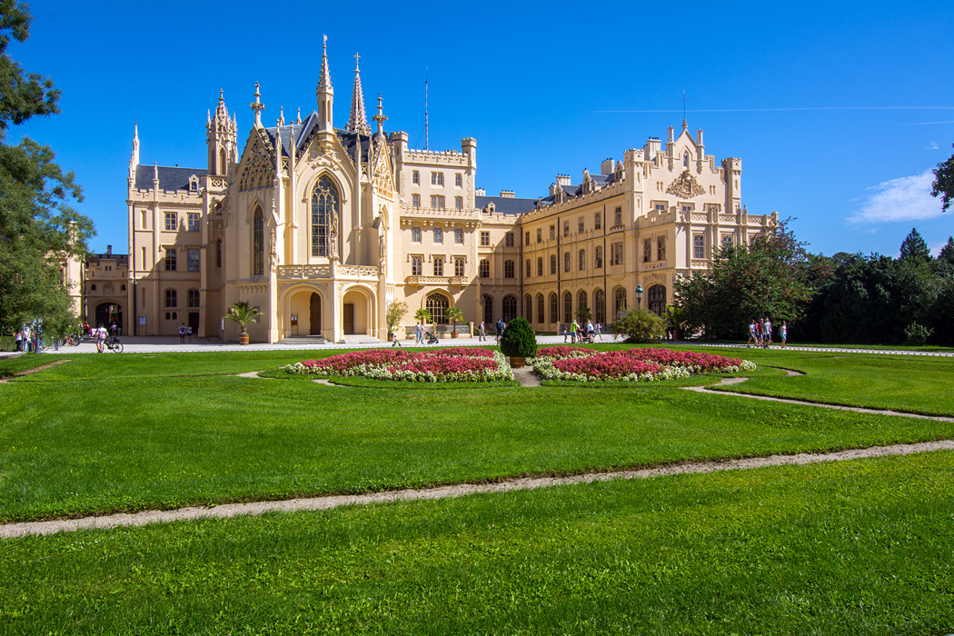 Lednice - esence romantismu - Země Světa